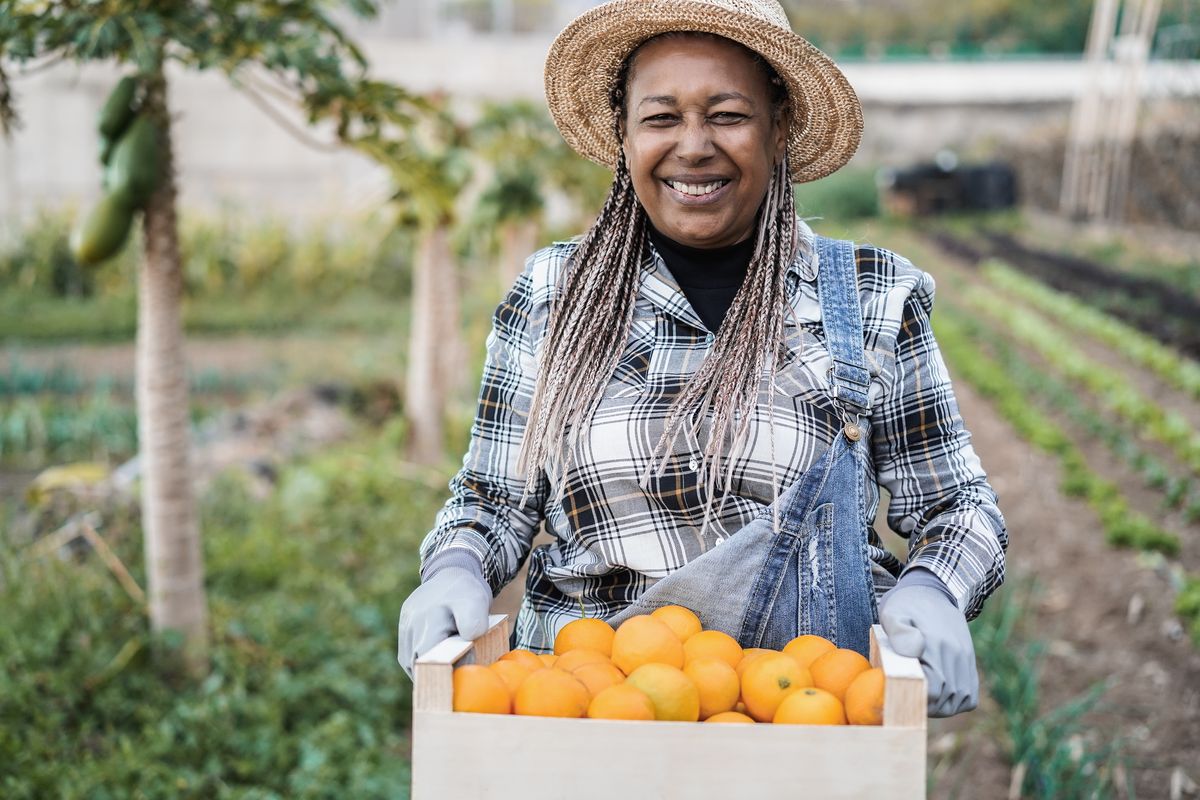 Trasforma il suo dolore in gioia: l'eco-villaggio di Mama Shu